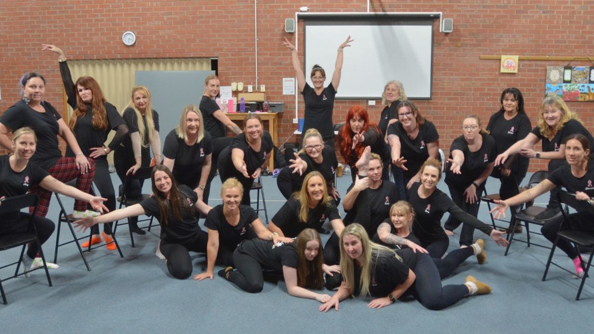 Bridge Burlesque dancers shimmy against breast cancer