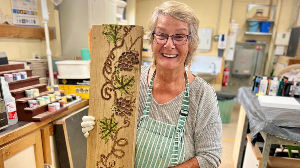 Resin art is on the rise at Tailem Bend