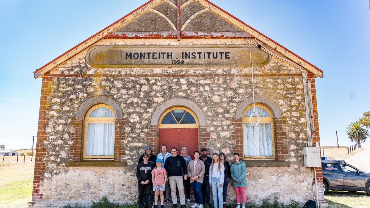 Monteith hall awarded $2500 grant