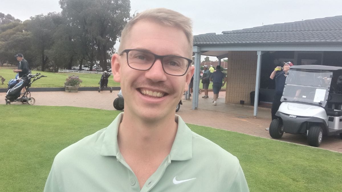 Sports reports: Merchant takes out golf comp in stunning style