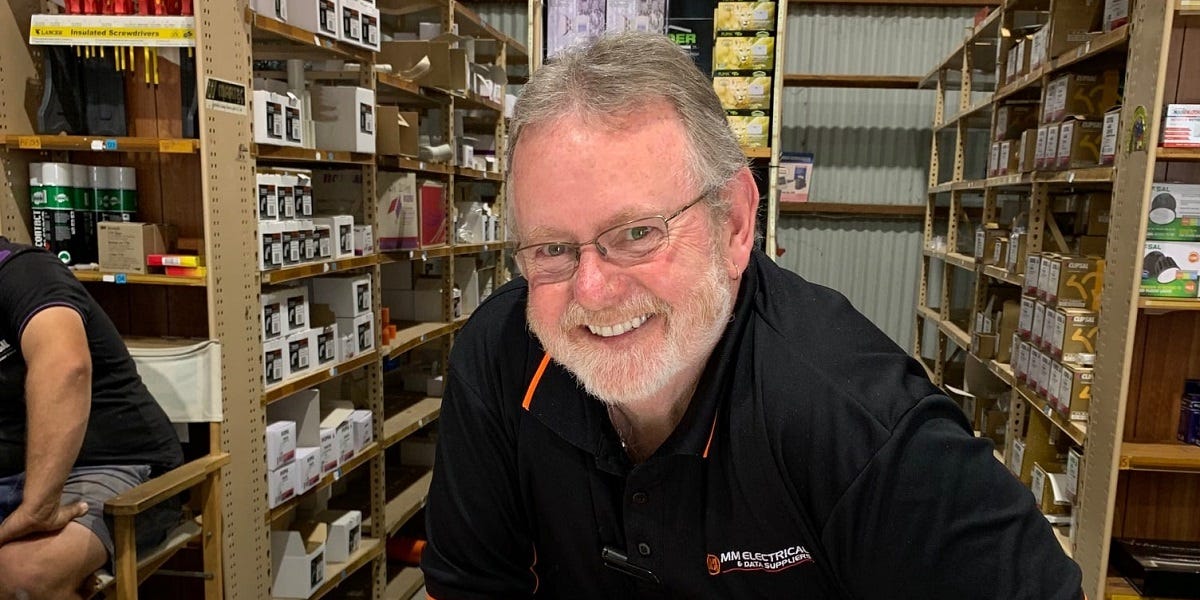 Sparky Rob Andrews looks forward to travel, ukulele-playing in retirement