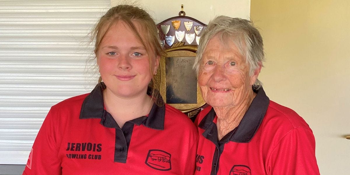 Sports reports: Seventy-one-year difference separates bowls teammates